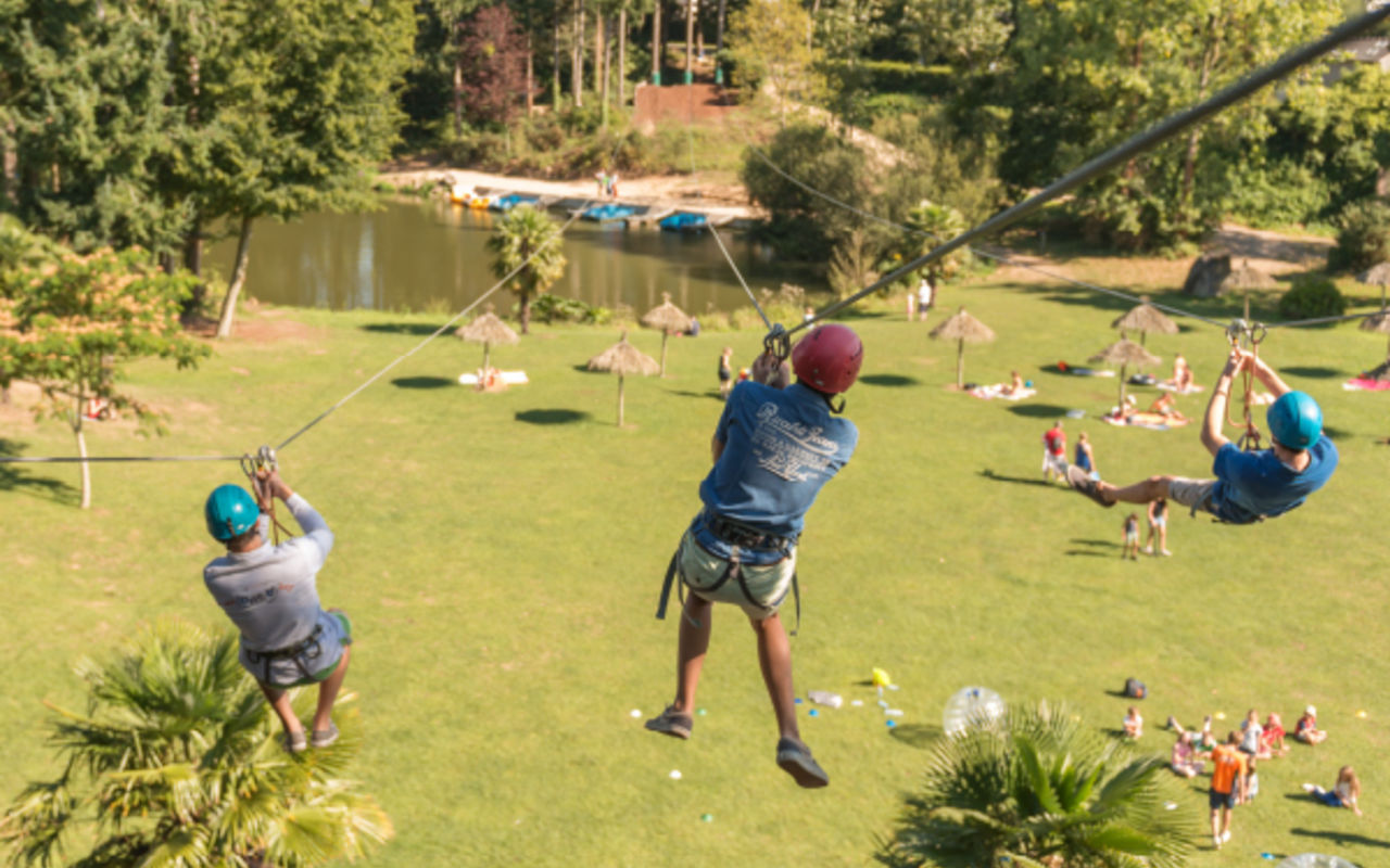 Tyrolienne en Bretagne au sein du Parc Aventure - Les Ormes